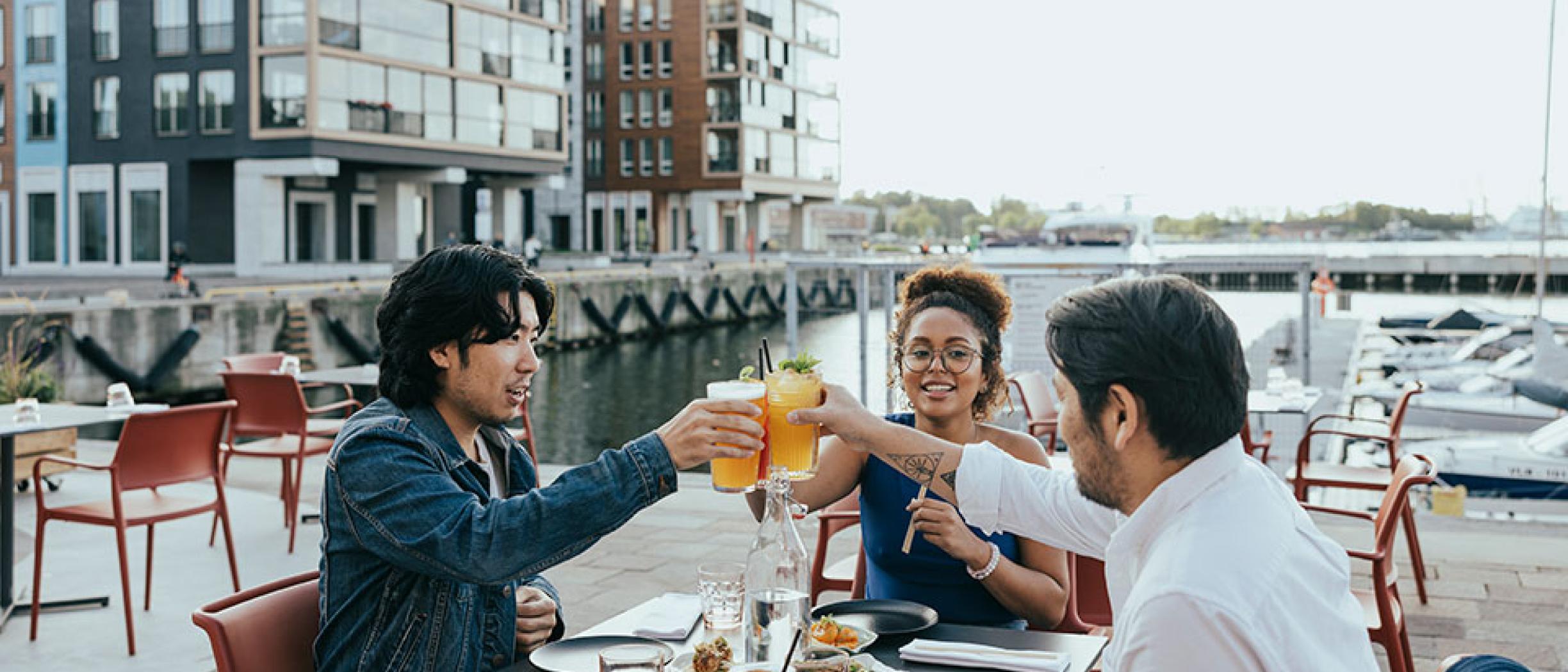 Ravintolat, baarit, pubit ja kahvilat Tallinnassa